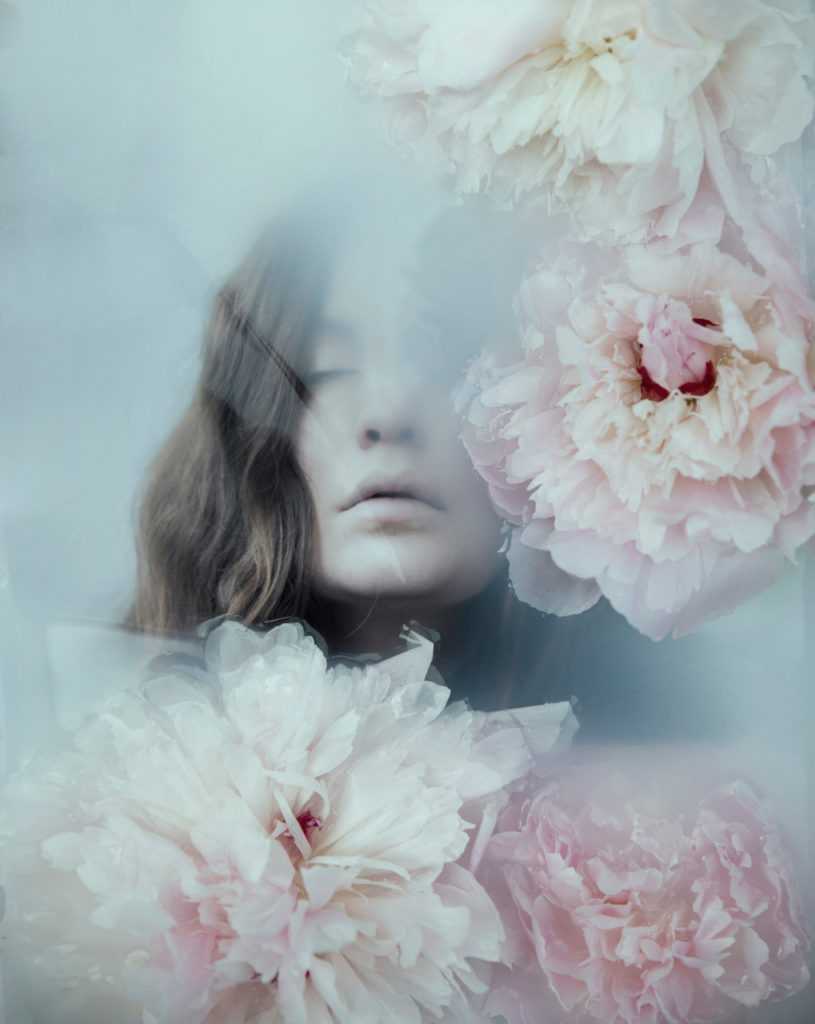 Les mystérieux portraits fleuris de Maren Klemp - Blog Graine de ...