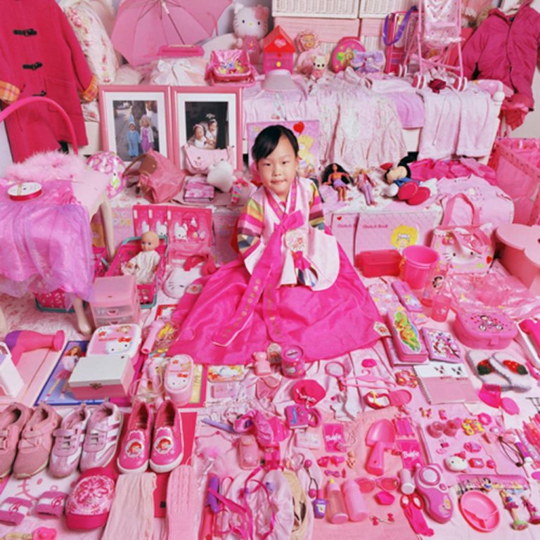 The Pink and Blue Project, par la photographe JeongMee Yoon